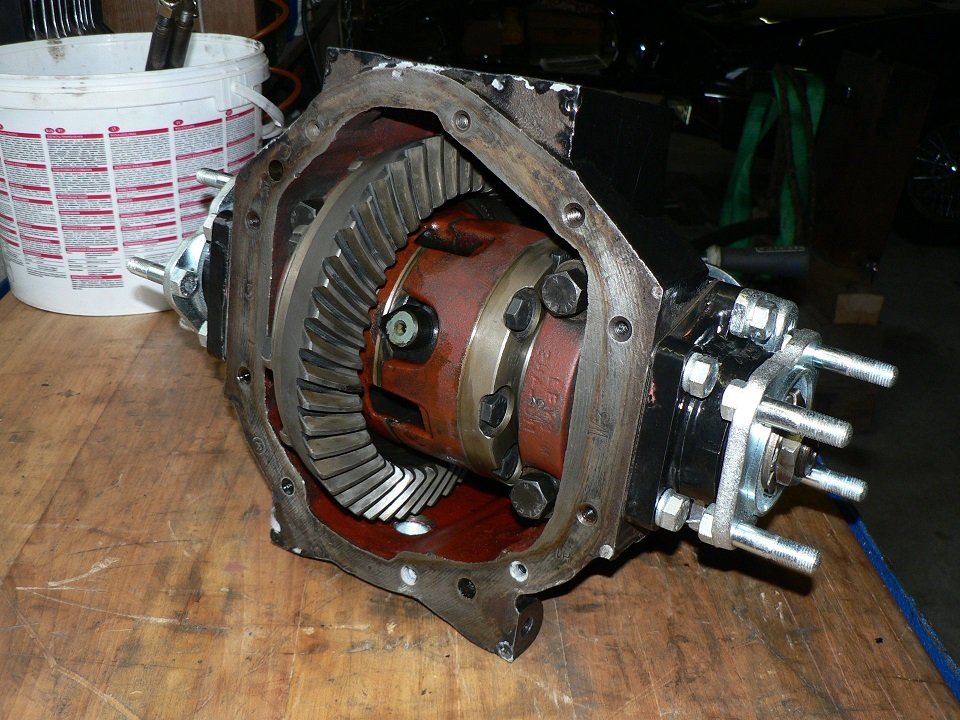 Rear axle repair :: Jaguar E roadster